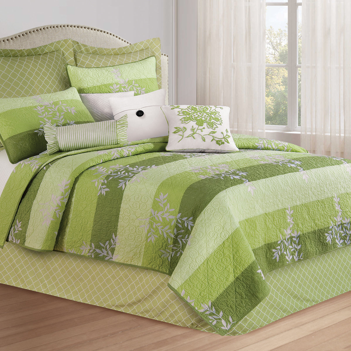 Everly Quilt – C&F Enterprises, Inc.